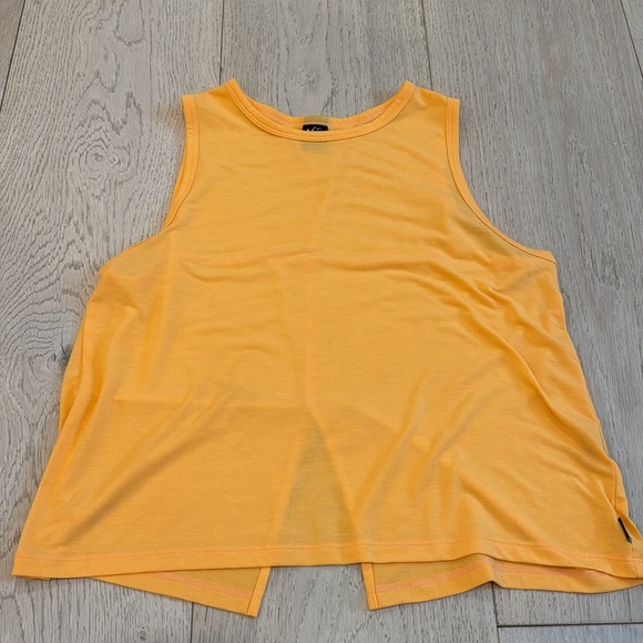 REI | Tops | Rei Open Back Flutter Tank In Size Medium | Poshmark